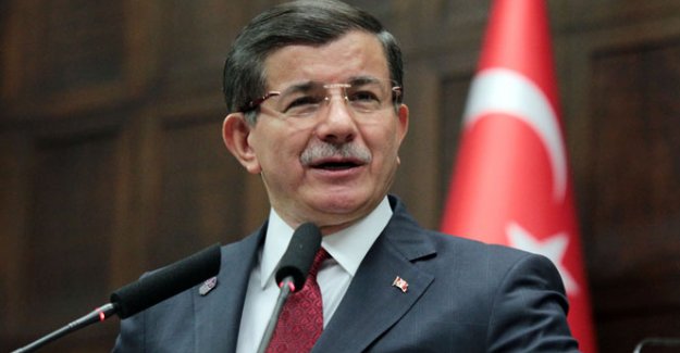 Davutoğlu: 'En geç Ekim ayında AB'yle vize kalkacak'